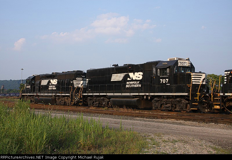 NS 707